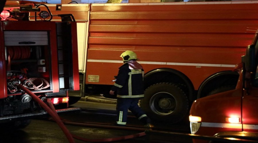 "ΜΠΑΡΑΖ" ΕΠΙΘΕΣΕΩΝ ΜΕ ΓΚΑΖΑΚΙΑ ΣΕ ΤΡΑΠΕΖΕΣ ΣΤΟ ΠΑΓΚΡΑΤΙ - Active News ...