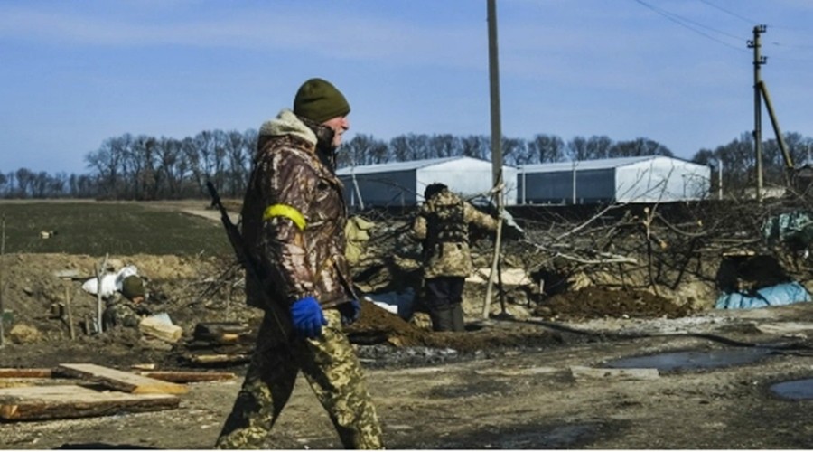ΠΟΛΕΜΟΣ ΣΤΗΝ ΟΥΚΡΑΝΙΑ: Η ΡΩΣΙΚΗ ΕΙΣΒΟΛΗ ΠΕΡΝΑ ΣΕ ΤΡΙΤΗ ΦΑΣΗ - ΑΙΦΝΙΔΙΕΣ ...