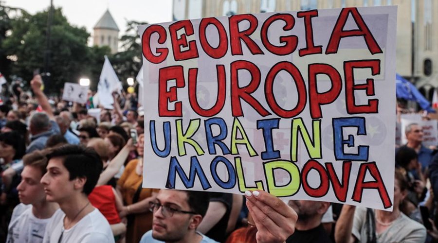 ΓΕΩΡΓΙΑ: ΧΙΛΙΑΔΕΣ ΔΙΑΔΗΛΩΤΕΣ ΣΤΟΥΣ ΔΡΟΜΟΥΣ ΥΠΕΡ ΤΗΣ ΕΝΤΑΞΗΣ ΤΗΣ ΧΩΡΑΣ ...