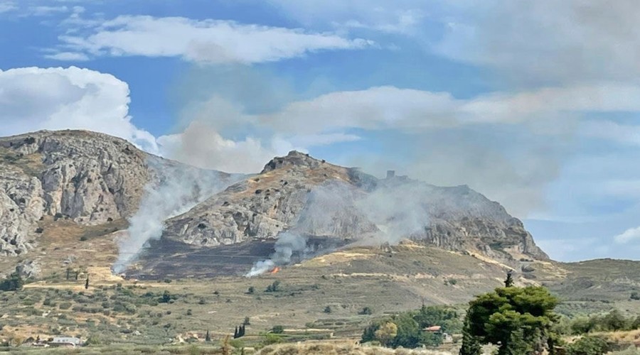 ΣΕ ΥΦΕΣΗ Η ΠΥΡΚΑΓΙΑ ΣΤΗΝ ΑΡΧΑΙΑ ΚΟΡΙΝΘΟ - Active News - Η διαφορά στην ...