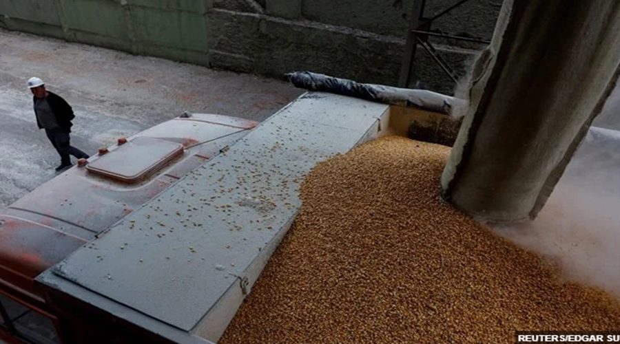 ΟΥΚΡΑΝΙΑ: ΣΤΟΧΟΣ ΒΟΜΒΑΡΔΙΣΜΩΝ ΔΥΟ ΣΤΑΘΜΟΙ ΑΠΟΘΗΚΕΥΣΗΣ ΣΙΤΗΡΩΝ ΣΤΟ ...