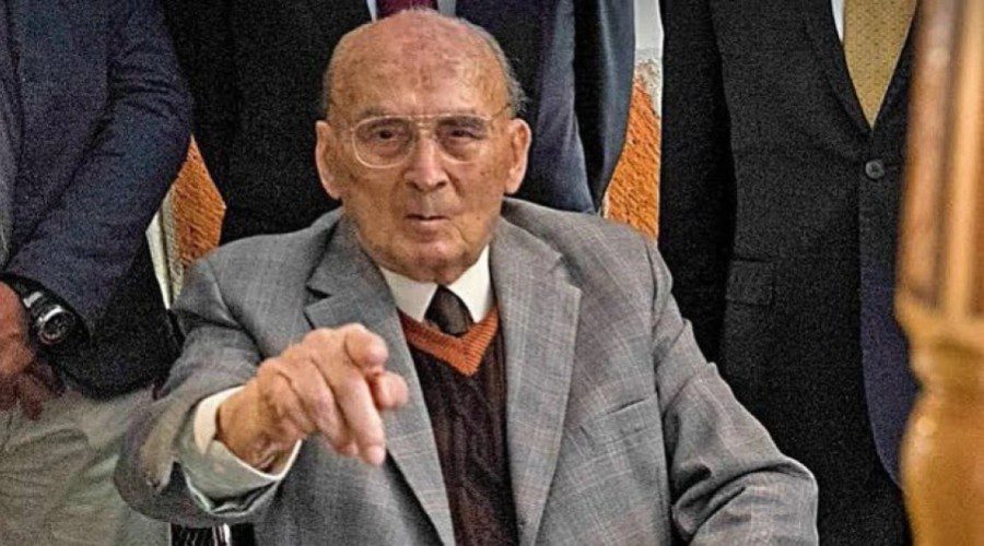 ΠΕΘΑΝΕ ΣΕ ΗΛΙΚΙΑ 100 ΕΤΩΝ Ο ΠΡΩΗΝ ΠΡΟΕΔΡΟΣ ΤΟΥ ΜΕΞΙΚΟ ΛΟΥΙΣ ΕΤΣΕΒΕΡΙΑ ...