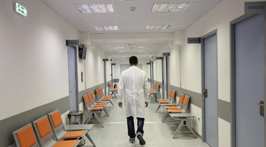 ΕΥΛΟΓΙΑ ΤΩΝ ΠΙΘΗΚΩΝ: ΣΤΑ 39 ΤΑ ΚΡΟΥΣΜΑΤΑ ΣΤΗΝ ΕΛΛΑΔΑ - OΛΟΙ ΟΙ ΑΣΘΕΝΕΙΣ ...