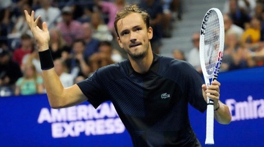 ΑΣΤΑΝΑ OPEN: ΡΑΝΤΕΒΟΥ ΤΖΟΚΟΒΙΤΣ ΜΕ ΜΕΝΤΒΕΝΤΕΦ ΣΤΑ ΗΜΙΤΕΛΙΚΑ - Active ...