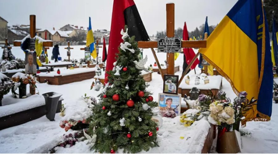 ΡΩΣΙΚΗ ΕΠΙΘΕΣΗ ΣΤΟ ΚΙΕΒΟ, ΜΕ ΤΟΝ ΠΟΥΤΙΝ ΣΤΗ ΛΕΥΚΟΡΩΣΙΑ, ΕΝΩ 11 ΔΥΤΙΚΟΙ ...