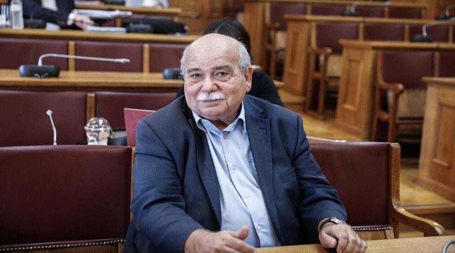 ΣΤΟ ΝΟΣΟΚΟΜΕΙΟ Ο ΝΙΚΟΣ ΒΟΥΤΣΗΣ ΜΕ ΚΟΛΠΙΚΗ ΜΑΡΜΑΡΥΓΗ - Active News - Η ...