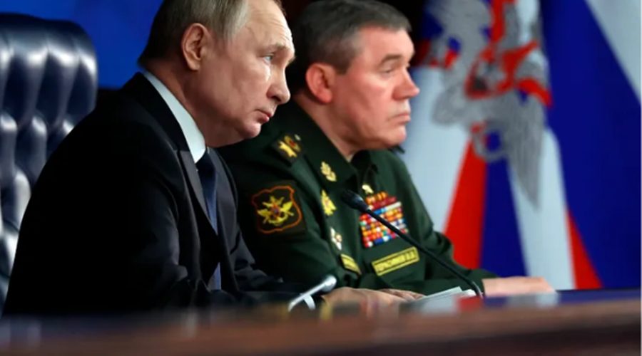 ΣΤΟ ΜΥΑΛΟ ΤΟΥ ΠΟΥΤΙΝ: ΤΙ ΜΑΡΤΥΡΑ Η ΑΛΛΑΓΗ ΔΙΟΙΚΗΤΗ ΤΩΝ ΡΩΣΙΚΩΝ ΔΥΝΑΜΕΩΝ ...