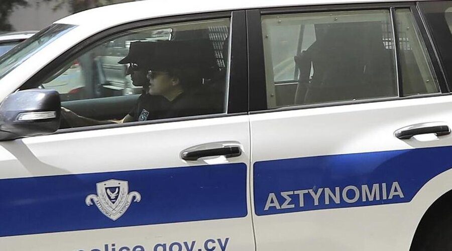ΚΥΠΡΟΣ: ΑΓΡΙΑ ΣΥΜΠΛΟΚΗ ΜΕ ΟΠΛΑ ΣΤΗ ΛΑΡΝΑΚΑ - Active News - Η διαφορά ...