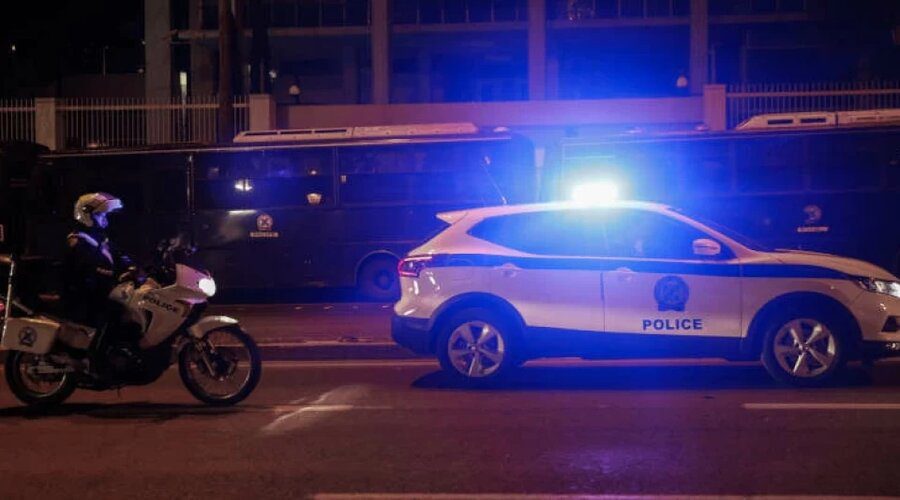 ΚΕΦΑΛΑΡΙ: ΑΓΡΙΑ ΣΥΜΠΛΟΚΗ ΜΕ ΔΥΟ ΤΡΑΥΜΑΤΙΕΣ ΚΑΙ 17 ΠΡΟΣΑΓΩΓΕΣ - Active ...