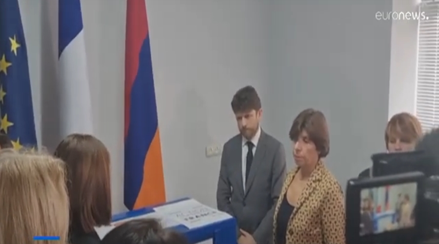 Η ΓΑΛΛΙΑ ΕΓΓΥΑΤΑΙ ΤΗΝ ΑΣΦΑΛΕΙΑ ΤΗΣ ΑΡΜΕΝΙΑΣ ΣΤΕΛΝΟΝΤΑΣ ΕΞΟΠΛΙΣΜΟΥΣ ...