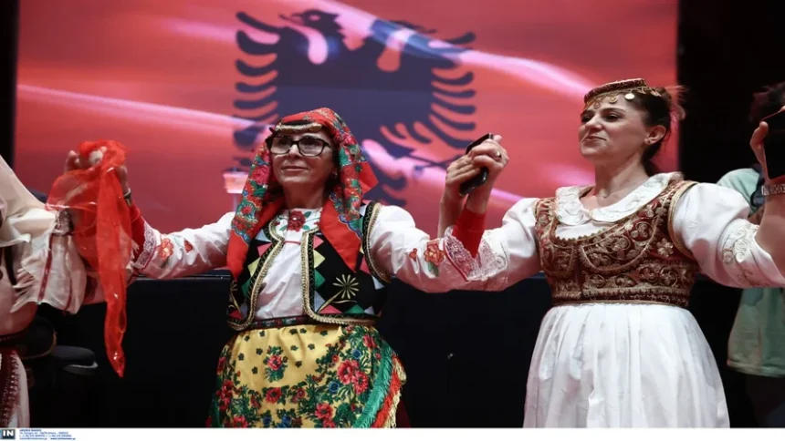 ΕΝΤΙ ΡΑΜΑ: ΜΕ ΧΟΡΟΥΣ ΚΑΙ ΠΑΝΗΓΥΡΙΑ ΟΛΟΚΛΗΡΩΘΗΚΕ Η "ΦΙΕΣΤΑ" ΣΤΟ ΓΑΛΑΤΣΙ ...