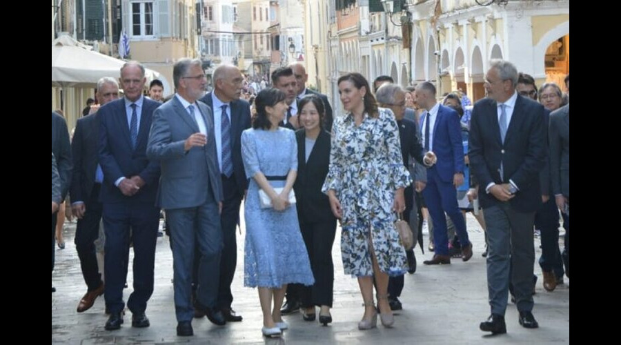ΚΕΡΚΥΡΑ: ΞΕΝΑΓΗΣΗ ΤΗΣ ΠΡΙΓΚΙΠΙΣΑΣ ΚΑΚΟ ΤΗΣ ΙΑΠΩΝΙΑΣ ΣΤΟ ΜΟΥΣΕΙΟ ...